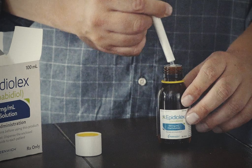 ¿Qué es el Epidiolex y cómo funciona? - RQS Blog